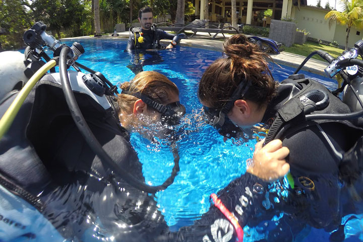 Dive Schools Bali - PADI Dive Certification - All 4 Diving Indonesia